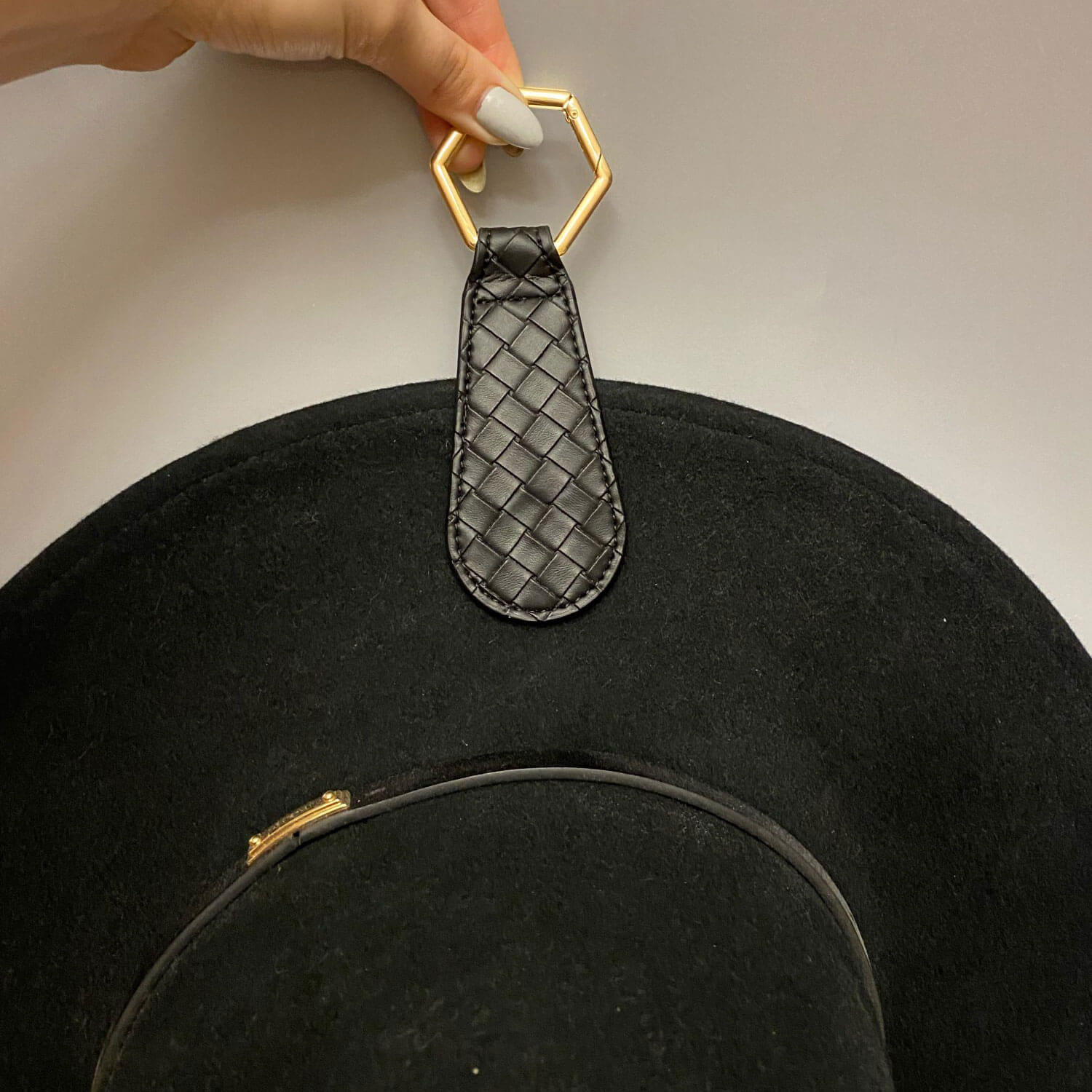 Magnetic Hat Clip for Travel for Sun and Wide Brim Hats